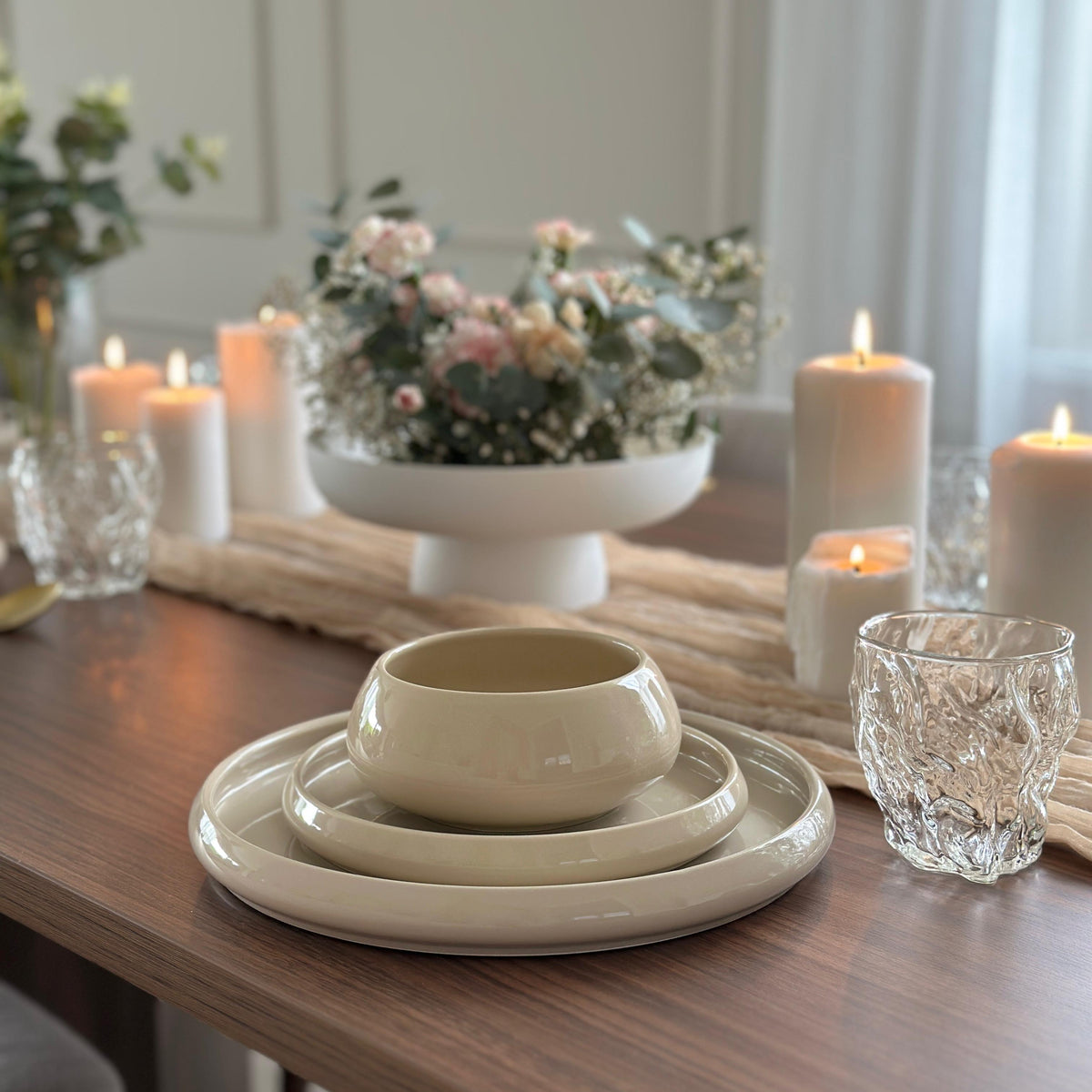 Lissa Bonna Teller-Set Beige 27-teilig – Eka Store
